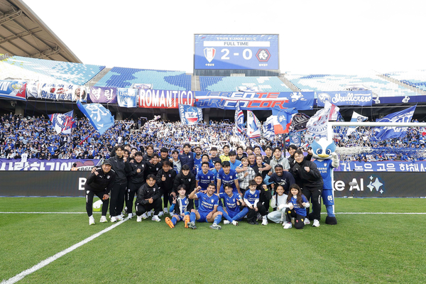 ‘창단 30주년 K리그1 승격간다!’ 수원삼성, K리그2 준우승 확정…승강 PO1 진출