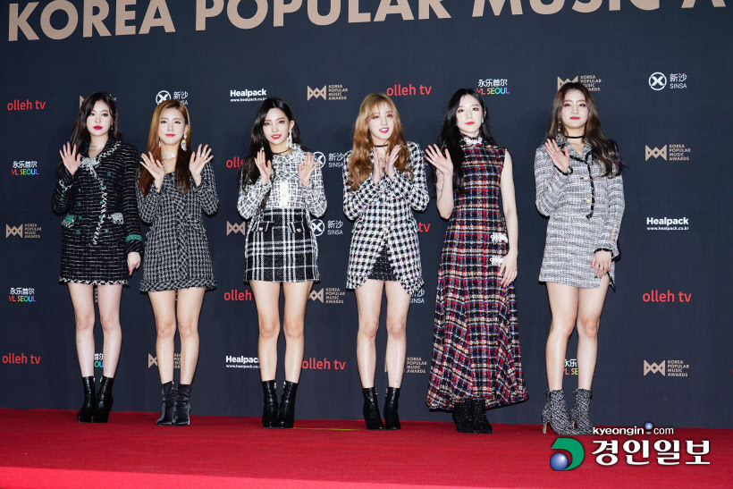 [경인포토]'2018 KPMA' (여자)아이들, 시선강탈 체크무늬 패션